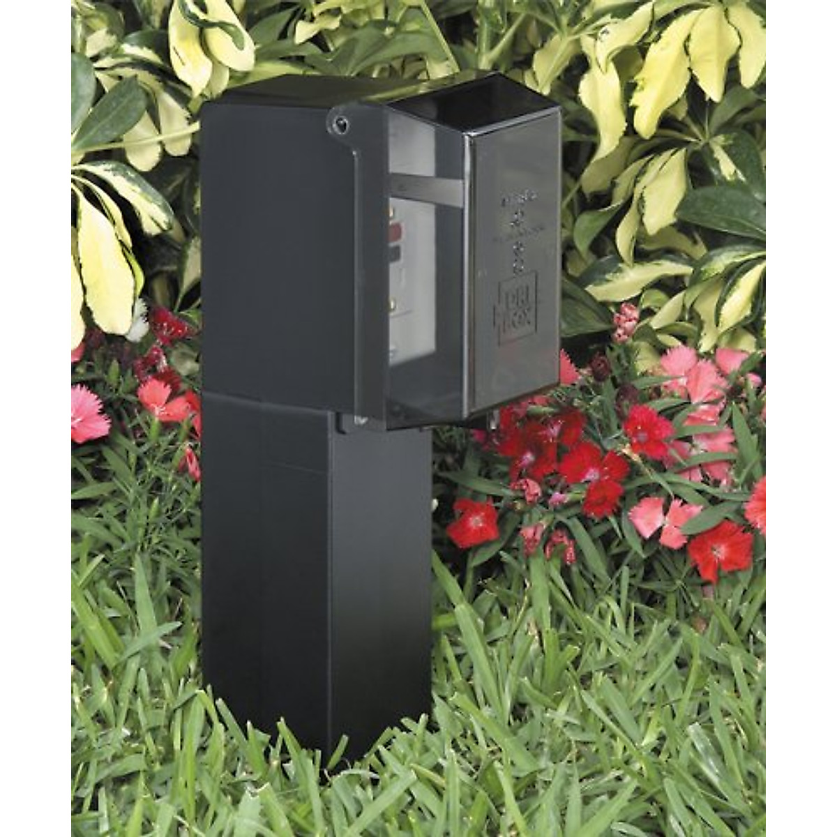 GPD19B-1 Gard-N-Post Low-Profile Outdoor Landscape Lighting Post Enclosure with Outlet Cover, 19.5-Inch, Black, 1-Pack