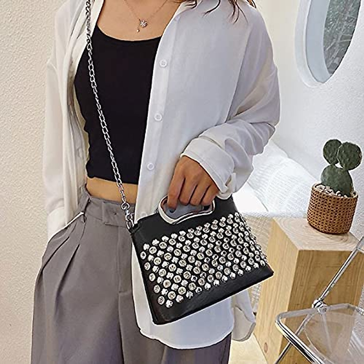 Heidi Women's Small Studs Rivet Crossbody Handbag Fashion Shell Shape Shoulder Messenger Bag (Black(style2))