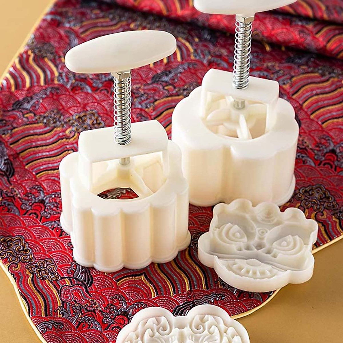 3D Mooncake Mould Set Cake Decoration Dessert Cookie DIY Kitchen Baking Tool Safe Cookie Molds(75g-Wake up Lion)