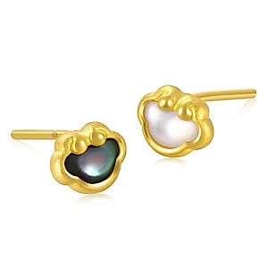 CHOW SANG SANG Cultural Blessings Daily Bliss 999.9 24K Solid Gold Mother of Pearl Ruyi Stud Earrings 92493E