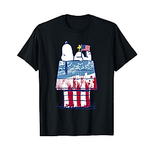Peanuts USA Wood House Snoopy T-Shirt T-Shirt