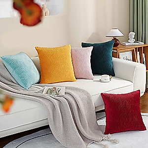 Gloppie Throw Pillow Covers Decorative Pillows Covers 18x18 inch Velvet Couch Pillow Case Square Pillow Cases Cushion Covers for Sofa Bed Office Chair Dorm Room Decor Pink