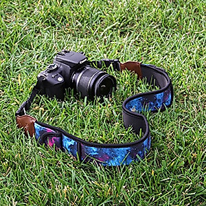 USA GEAR TrueSHOTNeck Strap Neoprene Camera Straps - Padded Camera Strap, Accessory Pocket, and Quick Release Buckles - Compatible with Canon, Nikon, Sony and More DSLR and Mirrorless Camera - Galaxy