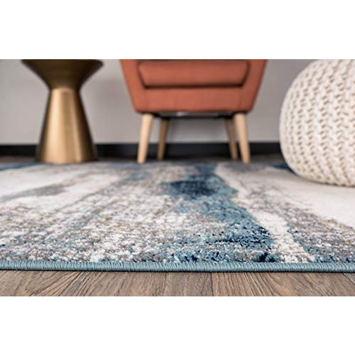 Rugshop Modern Abstract Waves Area Rug 7'10" x 10' Blue