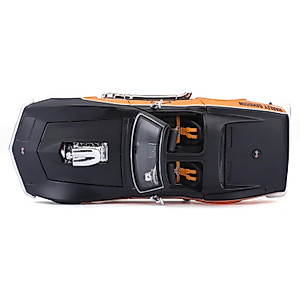 Maisto Harley-Davidson 1970 Chevy Corvette Diecast Vehicle (1:25 Scale)