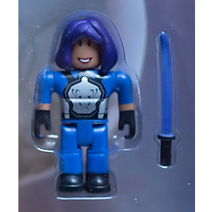 Roblox Classics Series 4 Twenty-One Piece Set 12 Exclusive Virtual Codes