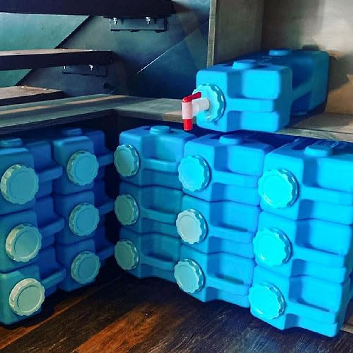 Sagan Life AquaBrick Container Ventless Spigot Cap, Outdoor Beverage Dispenser Spigot - Camping, Sports, Picnics, Pets; FOR BRICKS MADE 2022 OR LATER (Spigot Only)