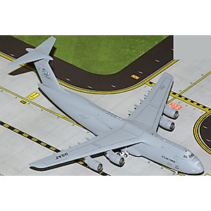 GeminiJets GMUSA122 U.S. Air Force C-5M Super Galaxy (Dover AFB); Scale 1:400