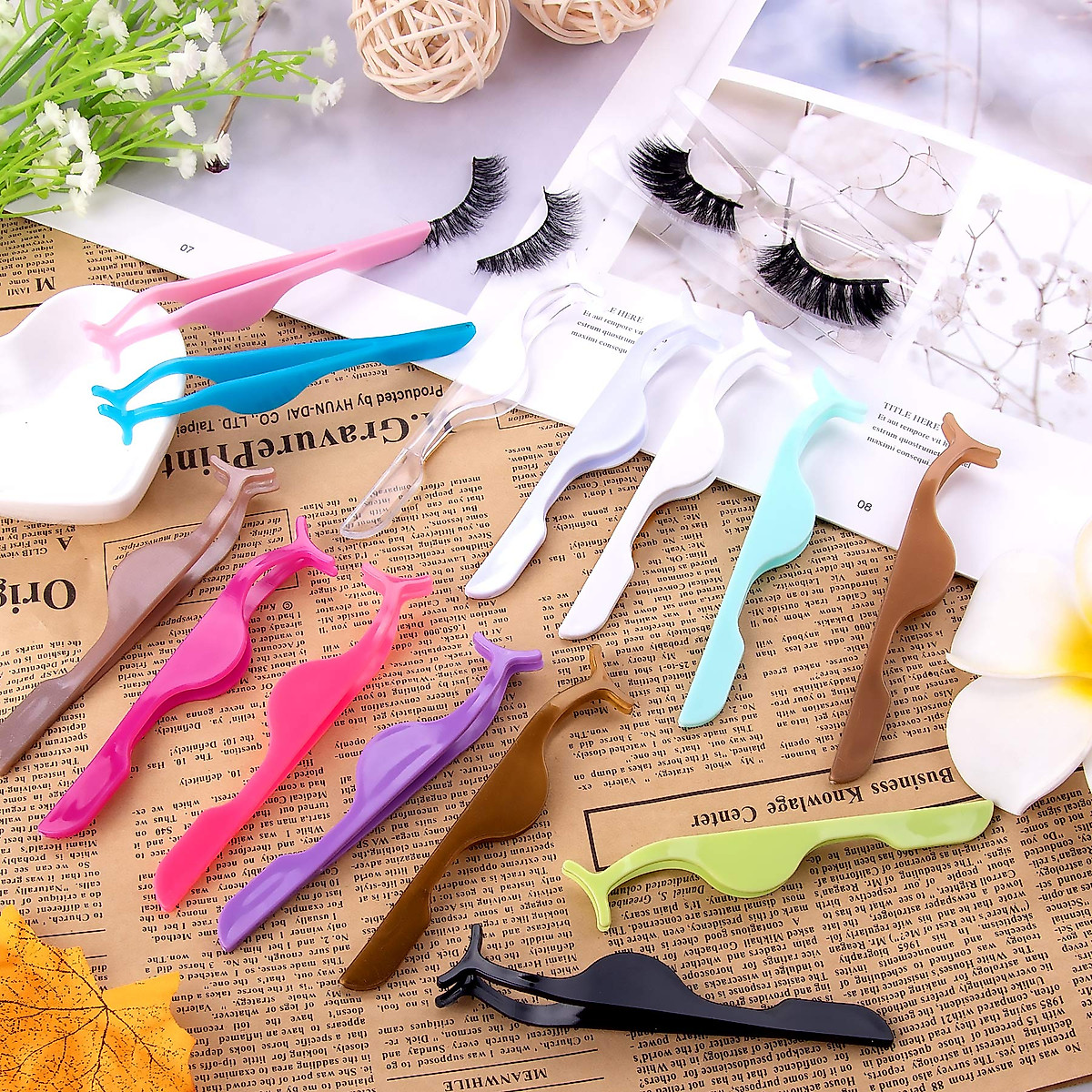 BQTQ 84 Pieces Eyelash Applicator Tool Plastic Eyelash Tweezers False Eyelashes Extension Tweezers Fish Tail Clip for Lashes Application and Removal, 14 Colors