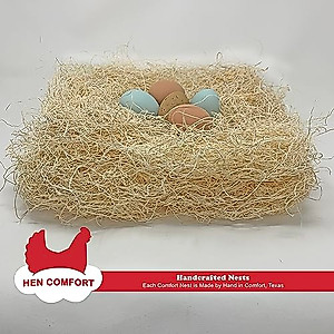 Cackle Hatchery Comfort Nests™ Handcrafted Nest Box Liners from 100% Aspen Excelsior (8 Pack) - Provides Comfort for Hens and Protection for Eggs