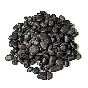 Midwest Hearth Natural Decorative Polished Black Pebbles 3/8" Gravel Size (2-lb Bag)