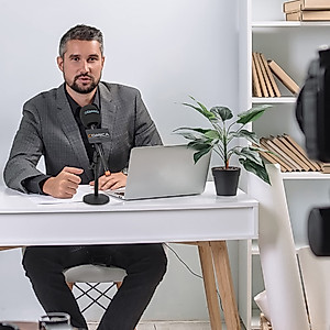 COMICA HR-WM Interview Handheld Adapter for Rode Wireless GO ME/BoomX-D/D Pro/BoomX-U Wireless Lavalier Microphone, Mic Handle for News Report, TV Interview and Video Shooting, etc.(with Windscreen)