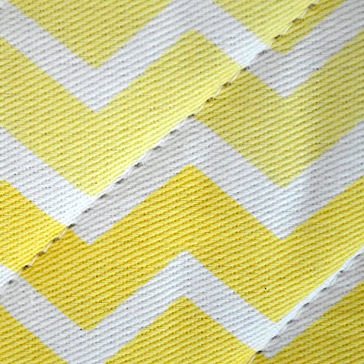 DII Quilted Kitchen Oven Mitt & Potholder Set, Hanging Loop for Convenient Storage, OM 6x13/PH 8x9, Ombre Yellow Chevron