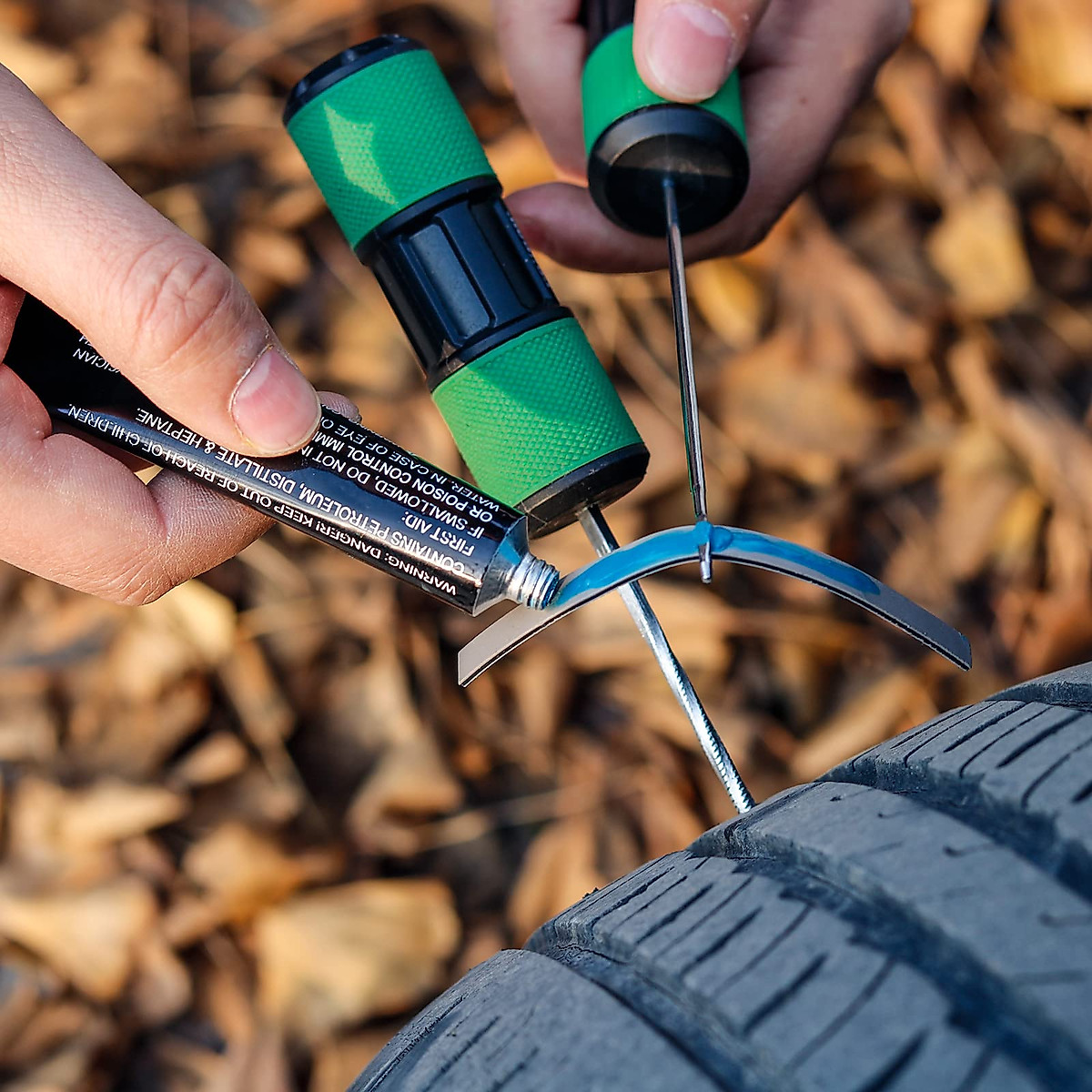 Uwueri New Method Tire Repair kit, New Designed Tire Plug Kit to Fix Flat Auto Cars, Motorcycle, Offroad, Tractor, Trailer, SUV, Pickup, ATV/UTV and Scooters, Love It Once Learned