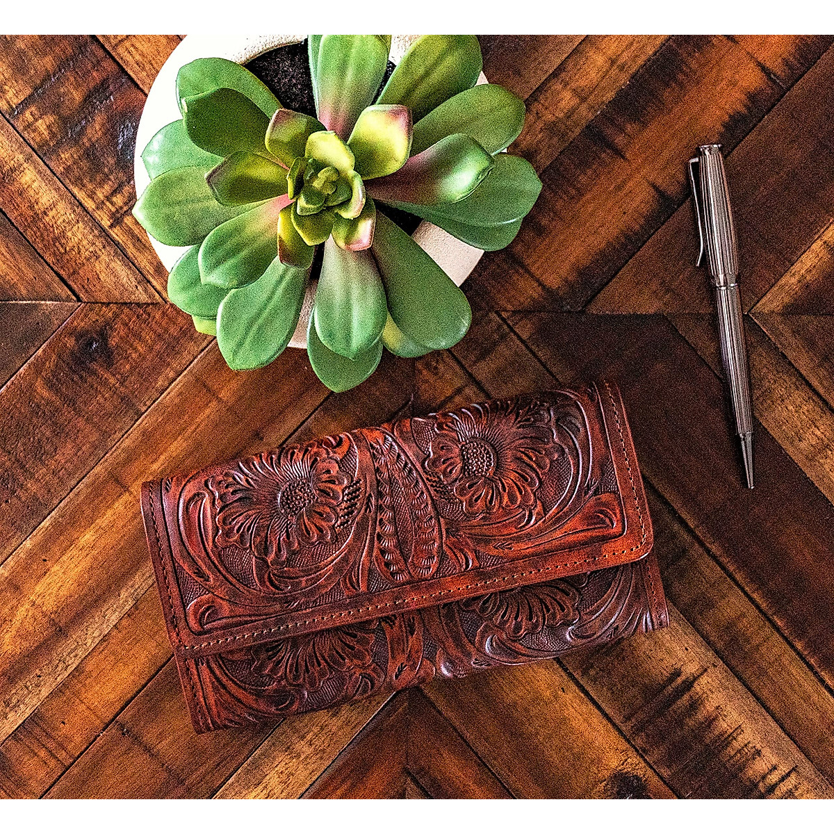Mauzari Geneva Women's Tooled Leather Wallet (Koa)