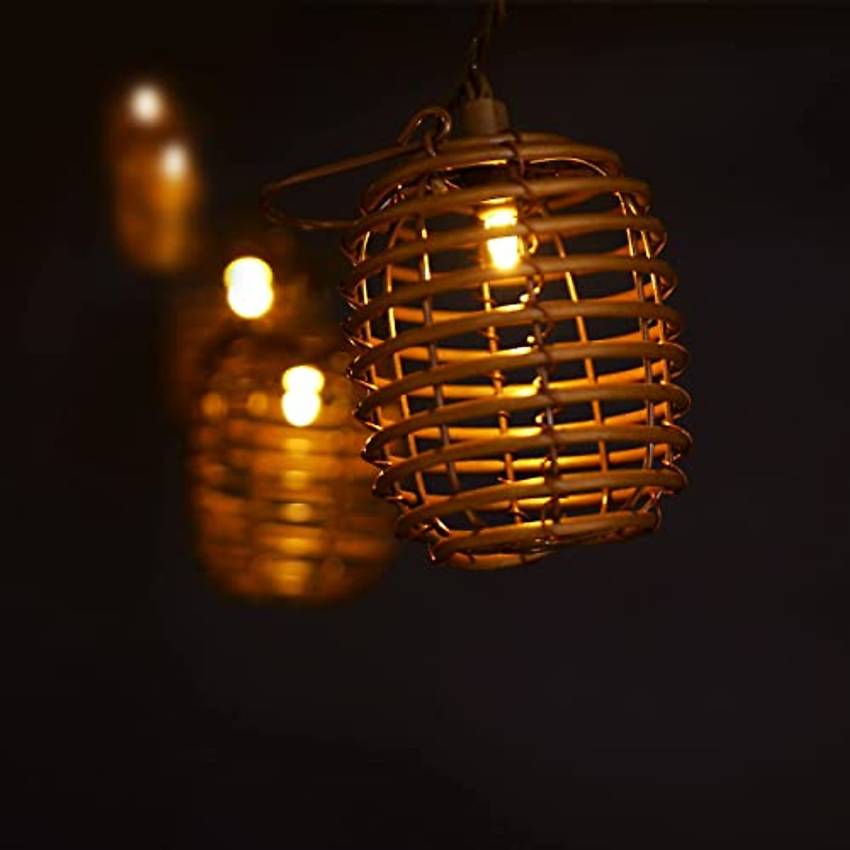 Outdoor String Lights，Solar Operated 10 Mini Bulbs Drum-Shaped Lantern String Light, LED Patio Warm White Flashing Waterproof Hanging Decorative String Lights for Garden, Backyard, Christmas, Party.