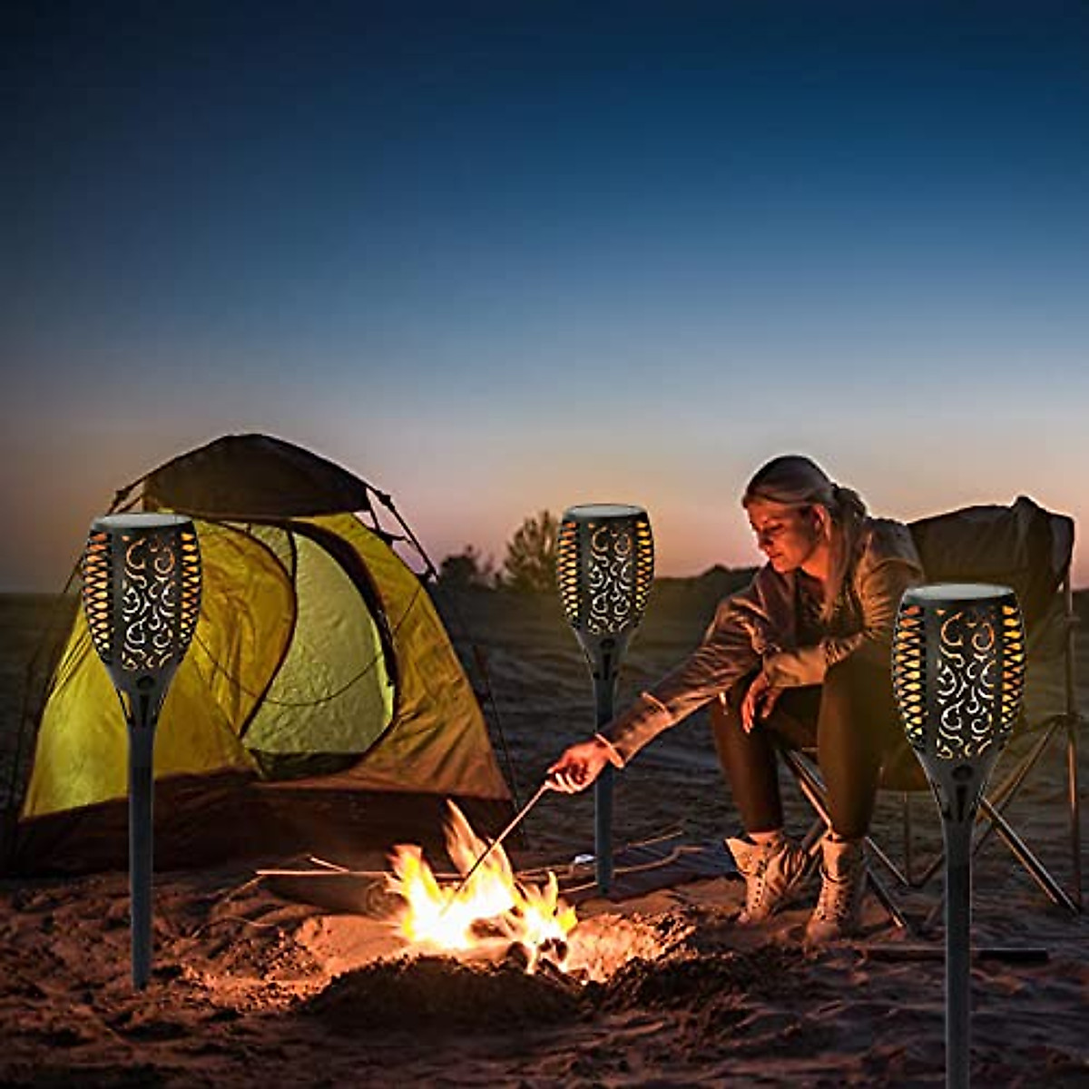 IYUTINA Outdoor Solar Lights for Yard, Torch Lights with Flickering Flame Christmas Decoration Waterproof Patio Backyard Garden Decor Auto On/Off Dusk to Dawn Dancing Fire Lights for Outside, 1 Pack