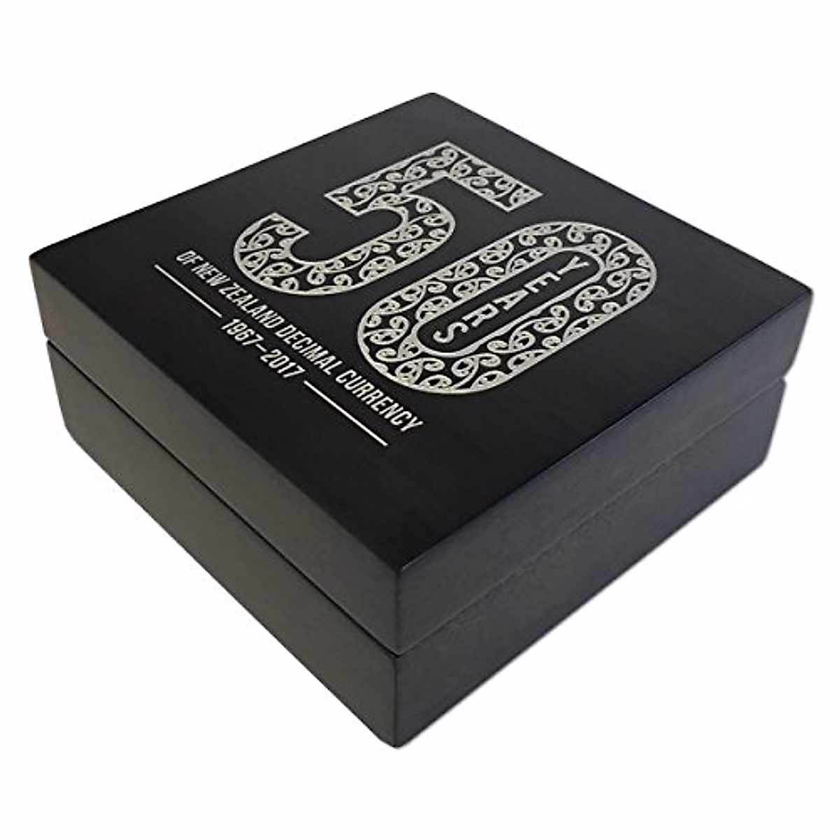 2017 NZ Silver Dollar Proof Coin - 50 Years (Of Decimal Currency) $1 Uncirculated Reserve Bank Of New Zealand