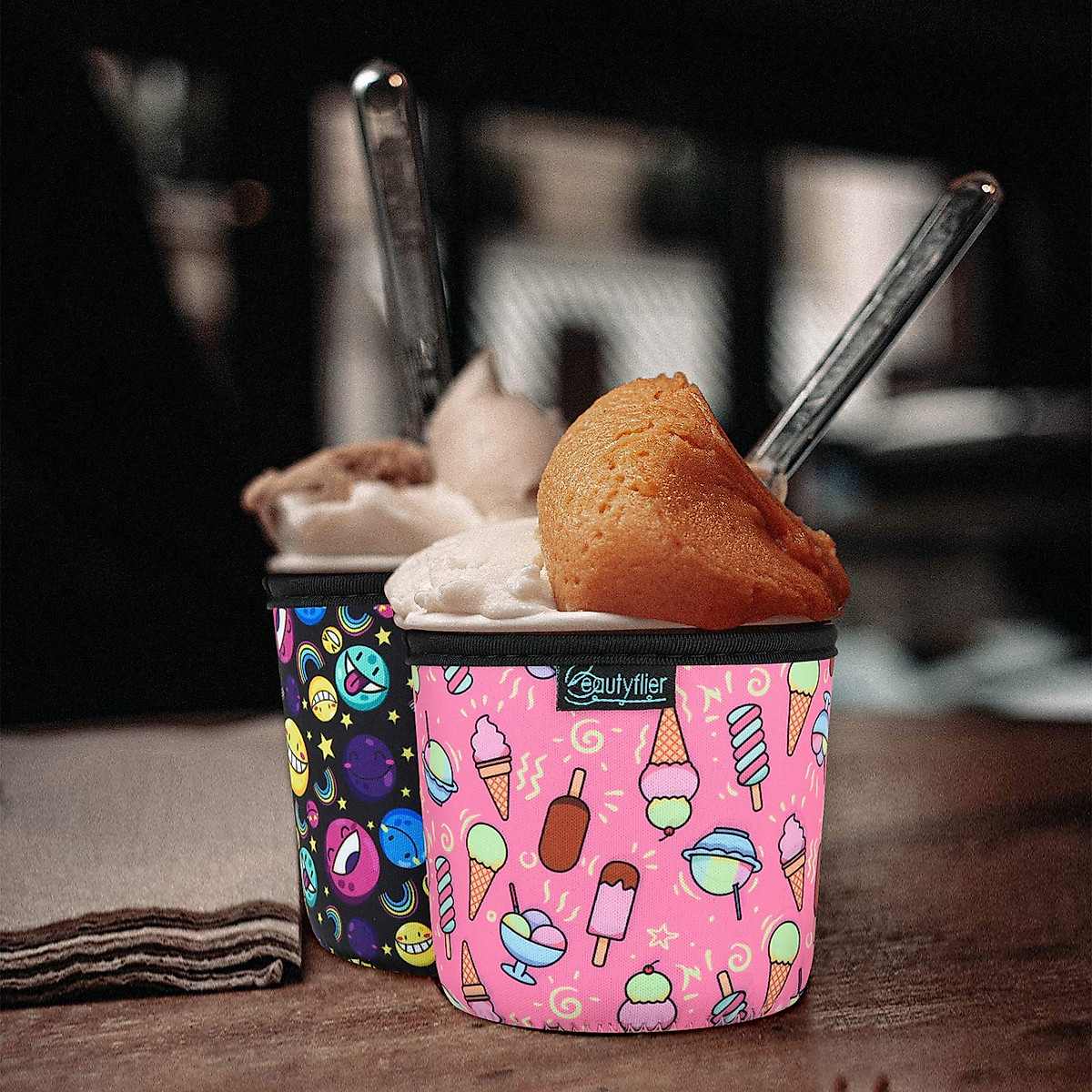 Beautyflier 2-Pieces Pint Sized Ice Cream Cozy Thicken Neoprene Ice Cream Sleeves with Elastic Handle Cover (Cartoons)