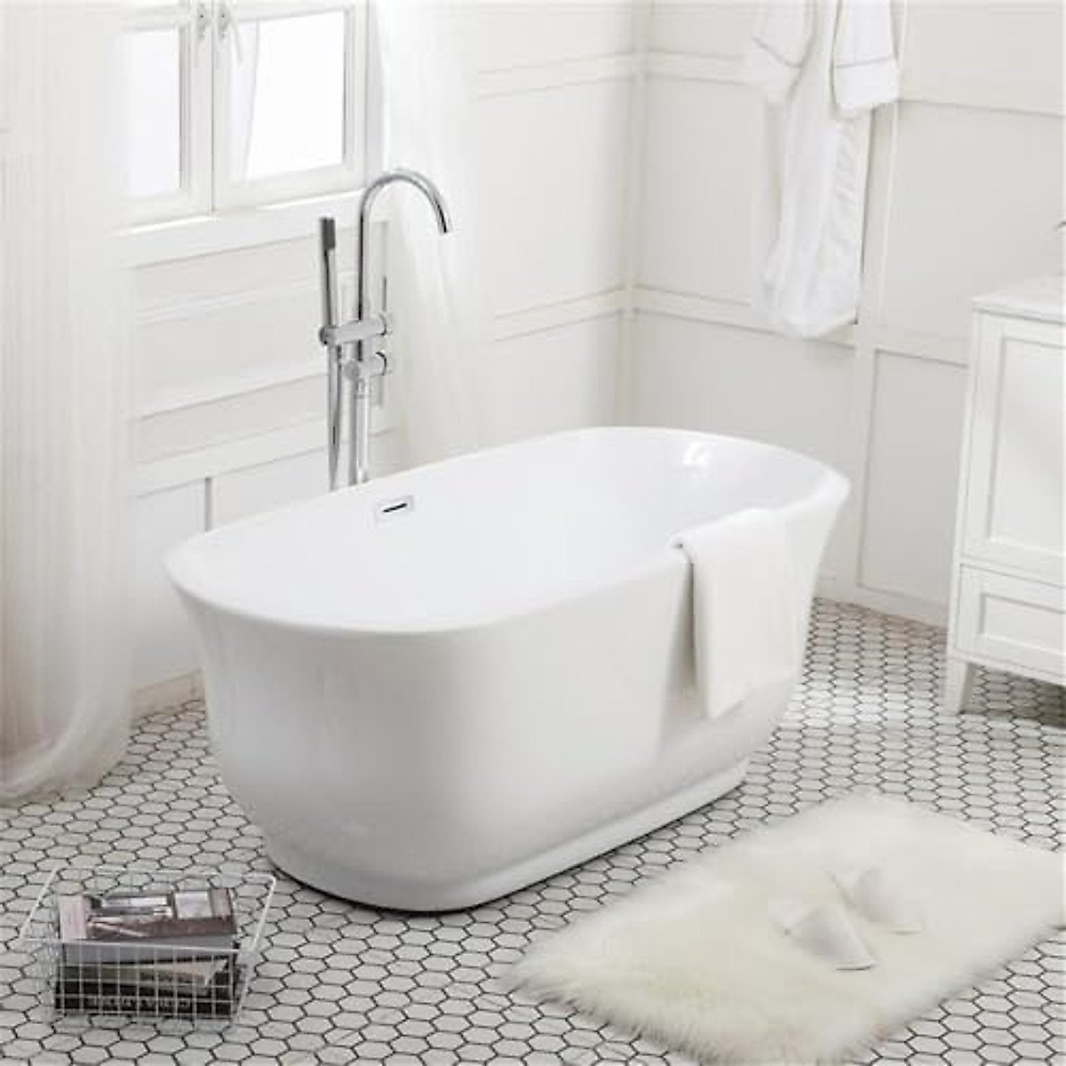 Elegant Decor Indoor Modern 59 inch Soaking Bathtub in Glossy white - 59x28.3x22