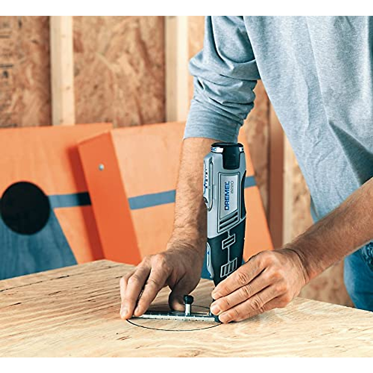 Dremel 678 Circle Cutter and Straight Edge Guide, Rotary Tool Attachment, Fits Dremel Models 4300, 4000, 3000 and 8220