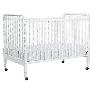 DaVinci Jenny Lind 3-in-1 Convertible Crib in White, Removable Wheels, Greenguard Gold (Mattress Not Included)