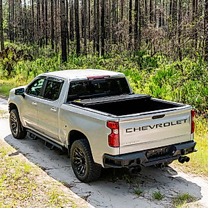 Gator EFX Hard Tri-Fold Truck Bed Tonneau Cover | GC24029 | Fits 2021-2024 Ford F-150 (Incl. Raptor/Lightning) 5' 7" Bed (67.1")