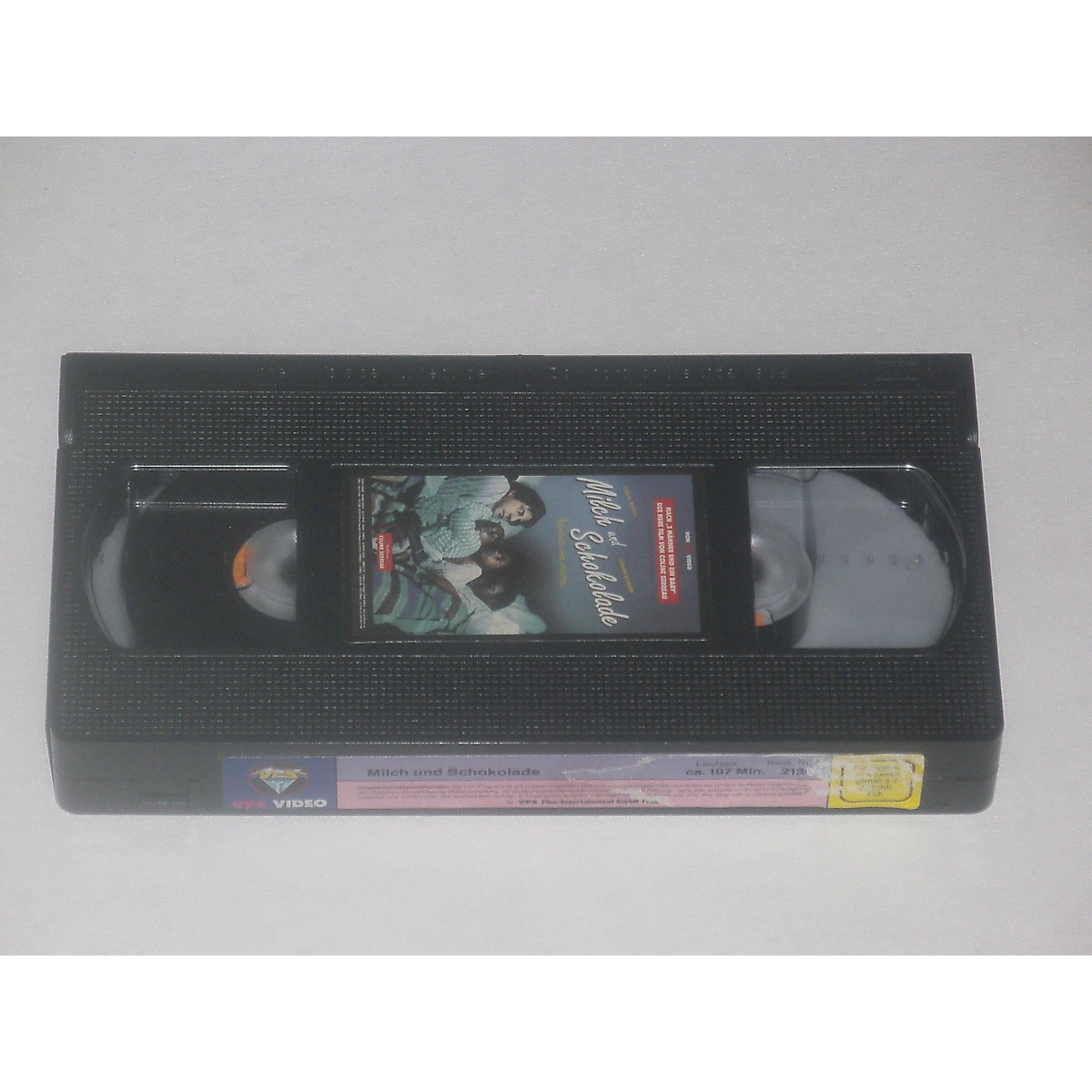 Mama, There's a Man in Your Bed [VHS]