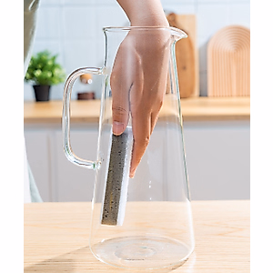 Karafu Pitcher, 68Oz Glass Pitcher with Lid, Easy Clean and Heat Resistance Borosilicate Glass Jug for Hot or Cold Water, Milk, Ice Tea and Juice Beverage