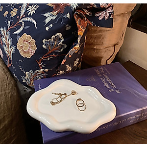 conviv Ceramic Jewelry Tray,Perfume Trinket Dish,Ring Key Bowl Vanity Cute Room Decor Aesthetic, Birthday Mother's Day Warm House Thanksgiving Day Christmas Gifts for Women(White)