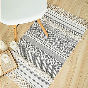 Seavish Accent Cotton Area Rug,2X3 Boho Bath Rug Aesthetic Hand Woven Farmhouse Throw Rug Shag Tufted Tassel Small Rug for Living Room Bedroom Bathroom Kitchen Dorm