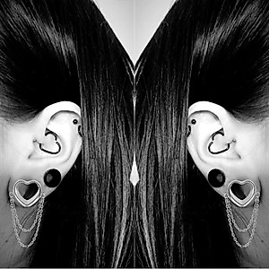 DOEARKO 2 Pcs Ear Gauges Simple Style Tunnels Dangle Plugs with Chain Elegant Stretchers Hypoallergenic Stainless Steel Body Jewelry (14mm(9/16"), Black Heart)