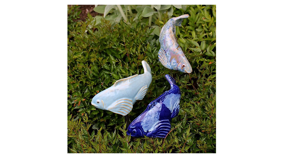 Koi Fish Garden Decor - Serene Ceramic Sculpture for Outdoors