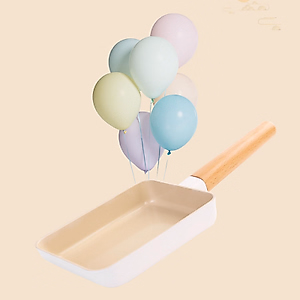 BEIJIALY Japanese Omelette Pan, Japanese Breakfast Pan, Rectangular Shaped Ceramic Coating Non Stick Pancake Egg Roll Frying Pan with Wood Handle