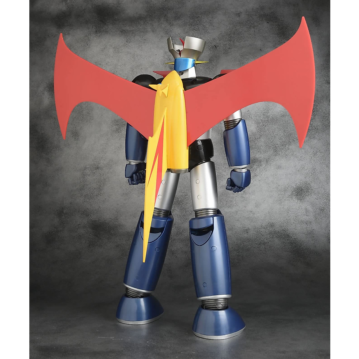 Evolution Toys Grand Action Bigsize Model: Mazinger Z Figure