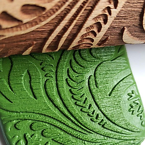 Embossed Wooden Rolling Pin for Baking,Evermarket Deep Engraved Embossing Rolling Pin with Christmas Snowflake Flower Design for Baking Embossed Cookies,Cute Kitchen Decor DIY Tool for Kids and Adults