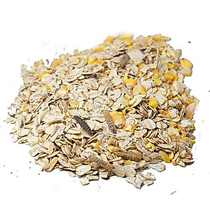 USA Black Soldier Fly Grub, Oatmeal, & Herb Chicken Scratch Treat for Backyard Hens: Non-GMO, Healthy Backyard Chicken Feed and Supplies, Cold Winter Nights (4 pounds)