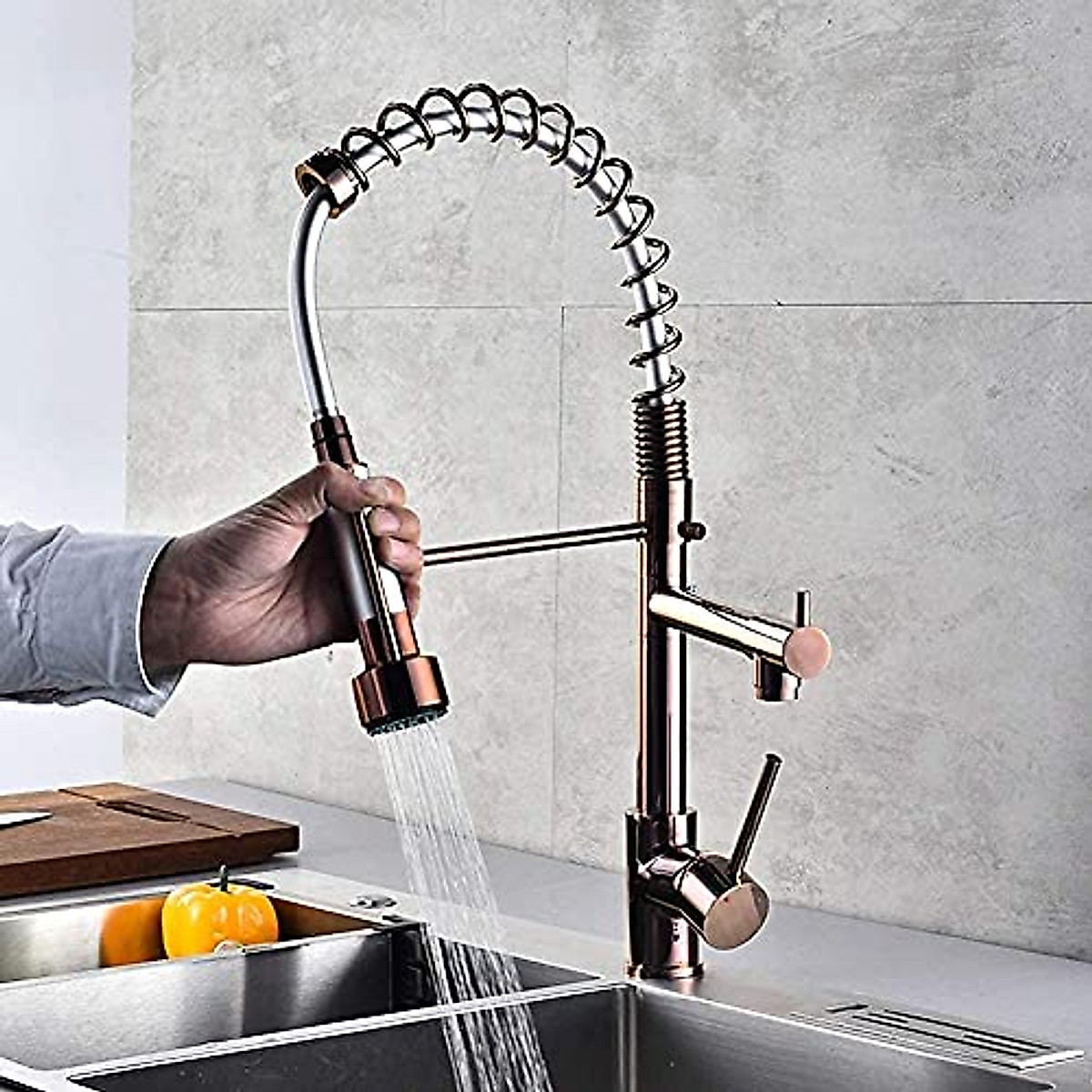 Swivel and Spring Spout Pull Out Taps Pull-Out 360°Swivel Kitchen Mixer Tap Pull Down Single Lever Basin Kitchen Faucet(Rose Gold)