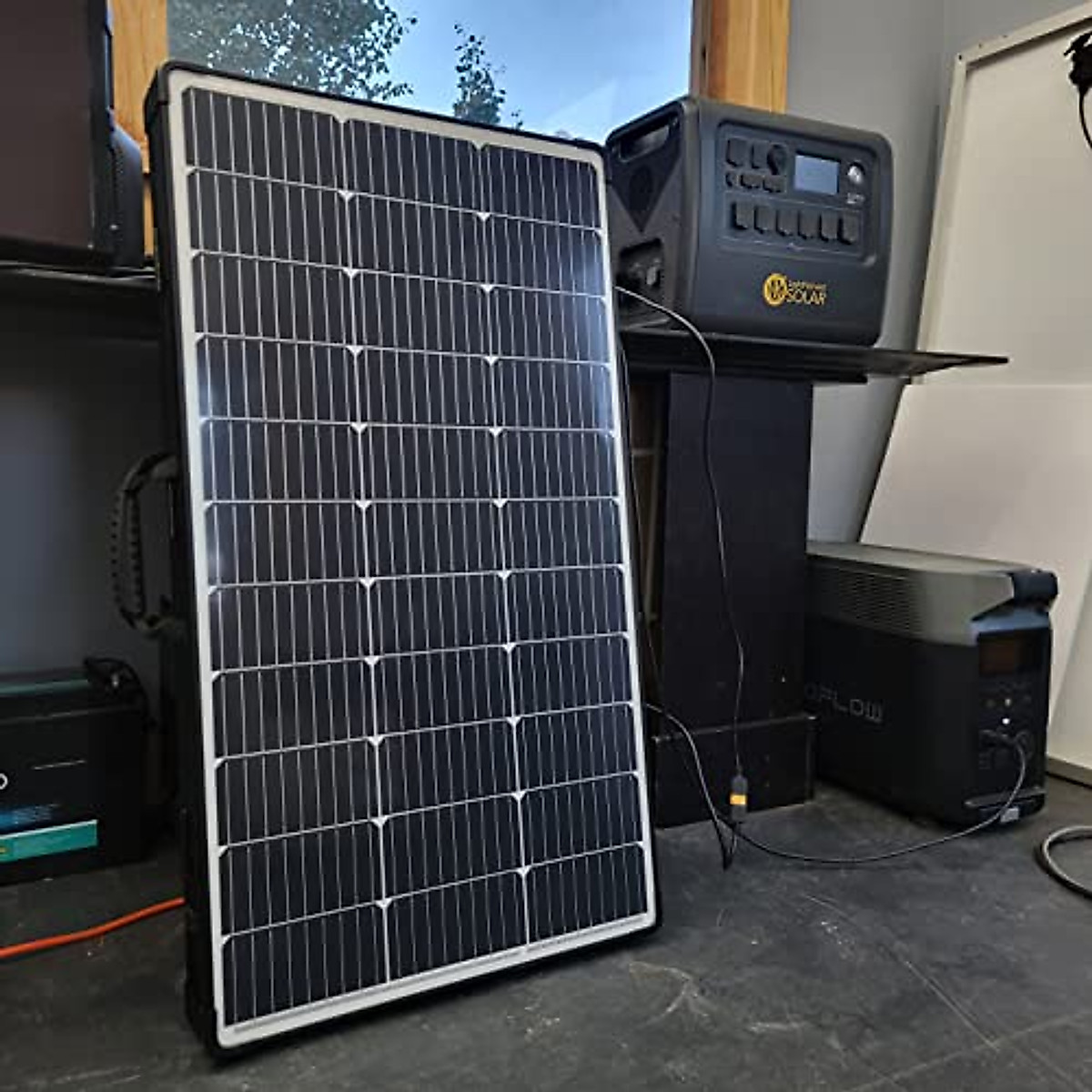 LightHarvest 400-Watt Portable Monocrystalline Solar Panel
