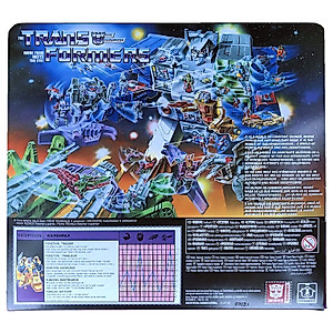 Transformers 2021 Modern Figure in Retro Packaging Decepticon Headmaster Weirdwolf with Monxo