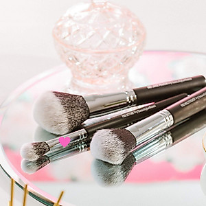 Under Eye Setting Powder Brush - Small Soft Fluffy Tapered Blending Makeup Brush, Set Concealer, Buffing, Baking, Finishing Loose, Pressed, Compact, Mineral Cosmetics, Synthetic, Cruelty Free Vegan