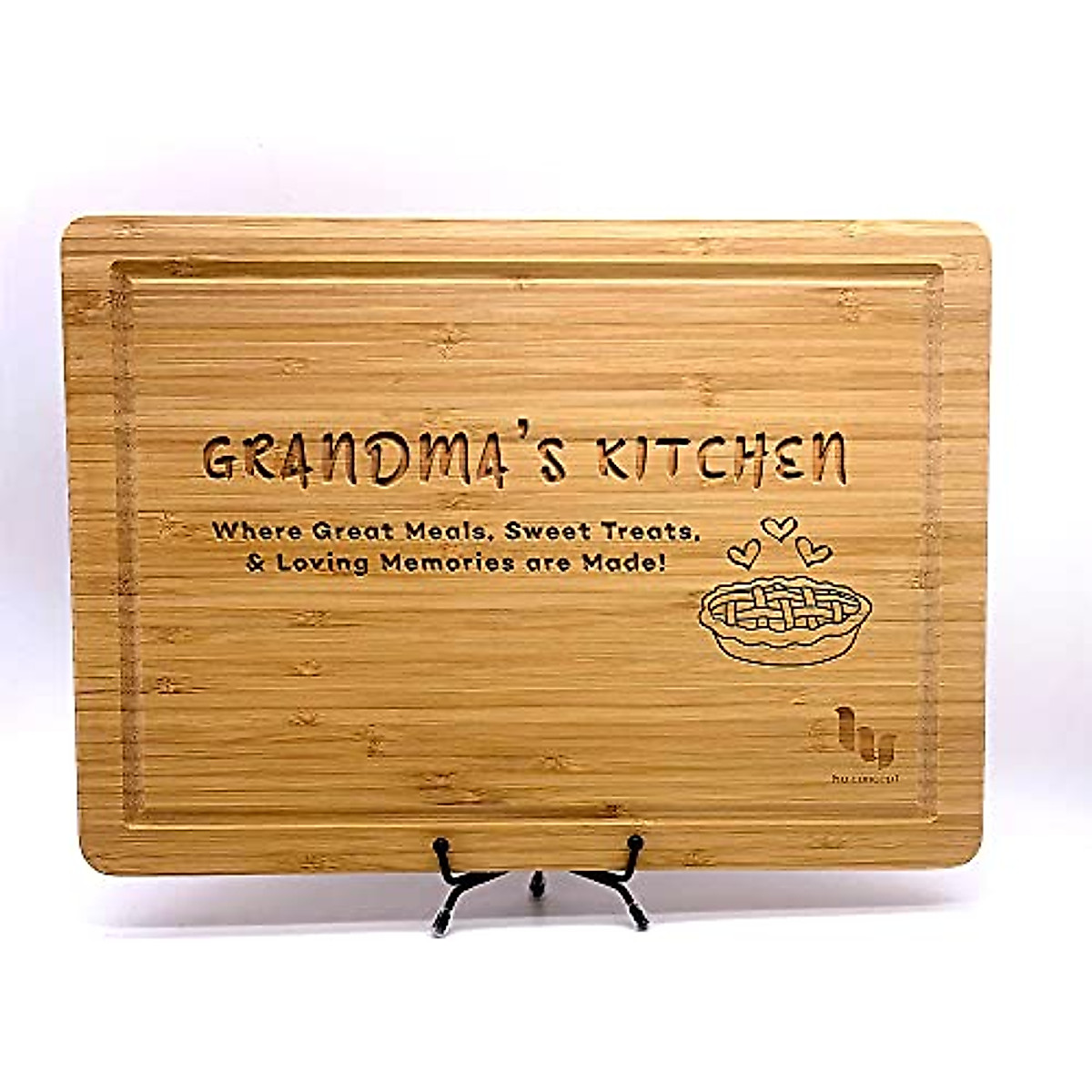 Personalized Cutting Board for Mom or Grandma, Custom Engraved Kitchen Gift, Customized Mom and Grandma Gift from Daughter or Son, Kitchen Sign with Stand, 12 Designs and 3 Sizes