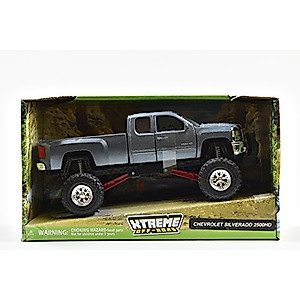 New Ray Silverado 2500 Hd Die Cast Chevrolet with Suspension 1/32° 54526 Blue, male