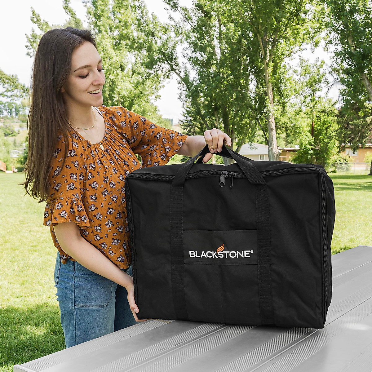 Blackstone Tabletop Griddle Cover & Carry Bag, 1722, Portable BBQ Grill Griddle Carry Bag & Cover for Travel - 600D Heavy Duty Weather Resistant Accessories, Black, 22 inch