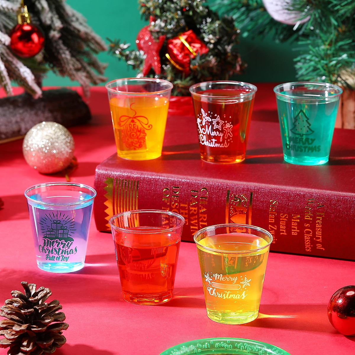 Nuogo 120 Pieces Merry Christmas Plastic Shot Glasses 2 oz Christmas Party Shot Cups Bulk Disposable Plastic Drinking Tasting Cups for Whiskey Xmas Party Supplies