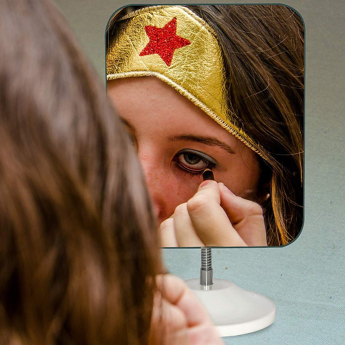 YEAKE Adjustable Flexible Gooseneck Makeup Mirror,360°Rotation Folding Portable Desk Vanity Mirror with Stand Shower Shaving Cosmetic Mirror Round Large