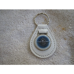 1930's 1940's 1950's OLDS WORLD VINTAGE LOGO LEATHER KEYCHAIN - WHITE