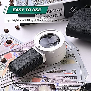 Magnifying Glass with Light, 30X Handheld Magnifier Double Lens with 4 Light for Coins, Map, Jewelry, Macular Degeneration