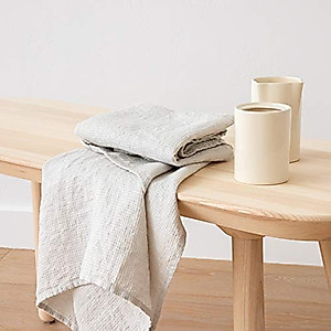 LinenMe Washed Waffle Linen Hand Towels, 20 in x 28 in, Silver