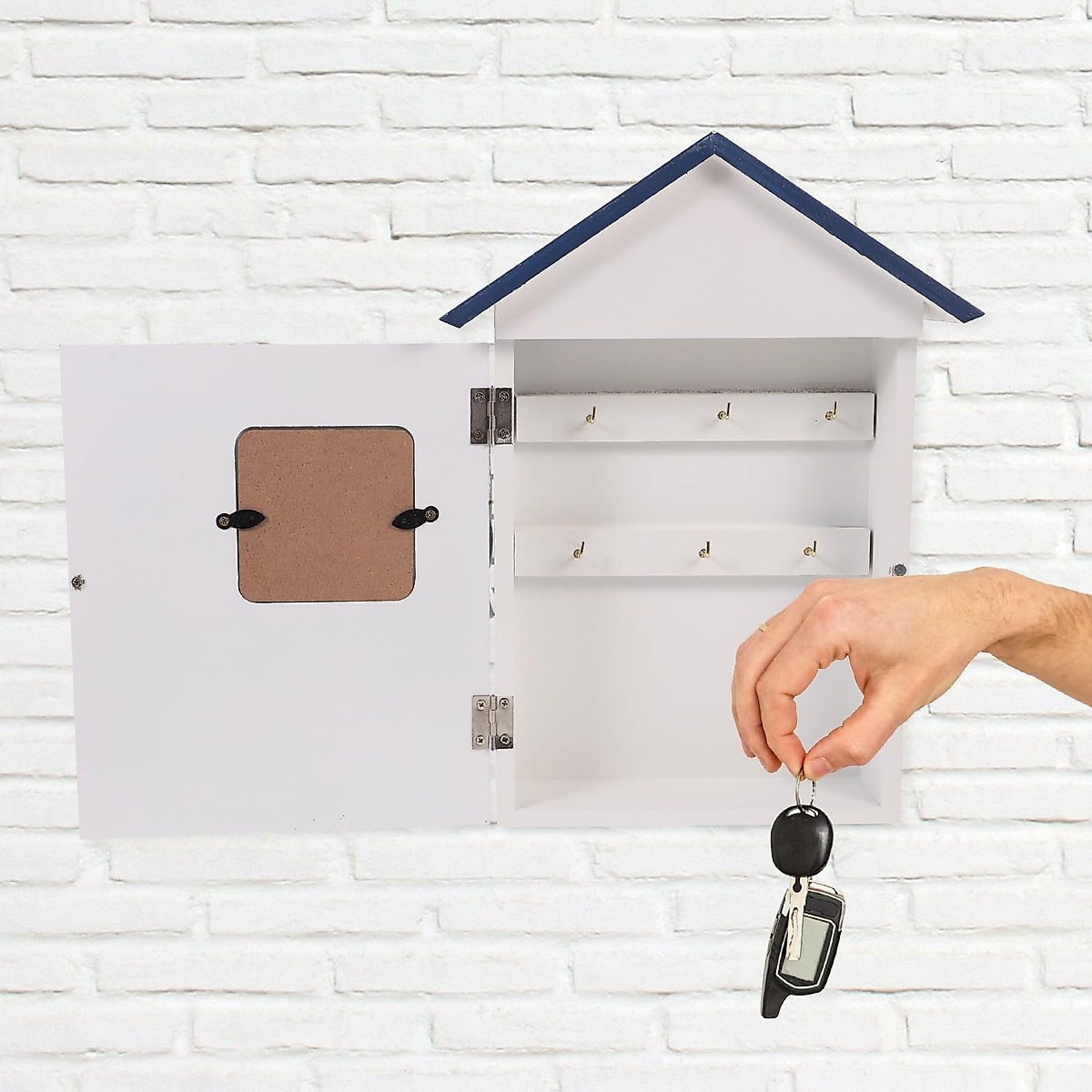 Veemoon Nautical Style Key Cabinet, Mediterranean Wall Mounted Key Cabinet Wooden Beach Living Keys Organizer for Office Home Bookstore Dining Room （Random Style）